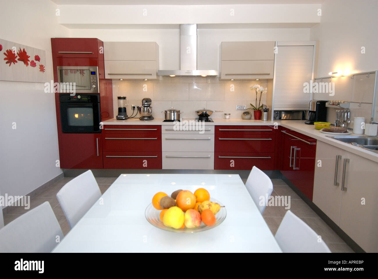 Kitchen hi-res stock photography and images - Alamy