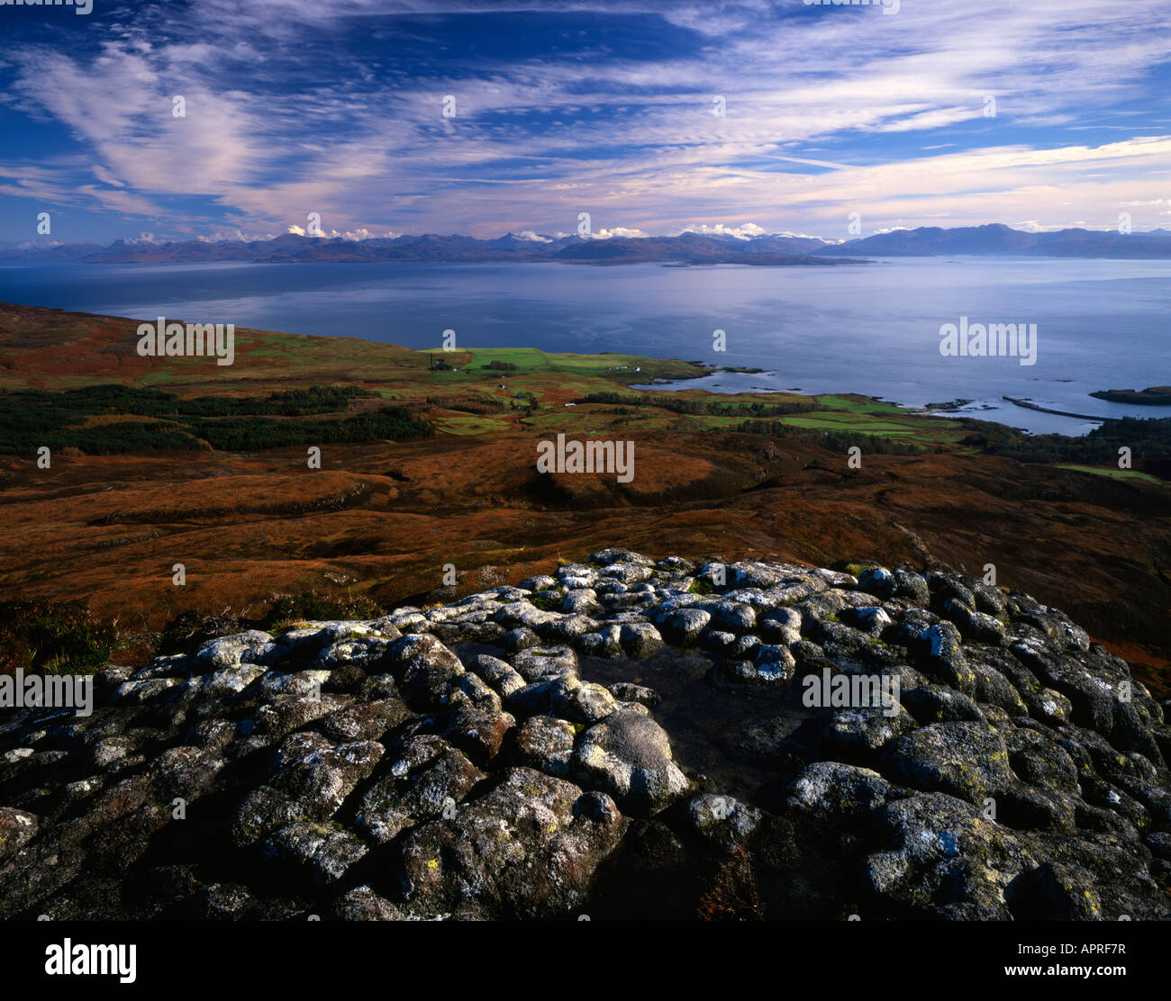 Isle eigg scotland eigg pier hi-res stock photography and images - Alamy