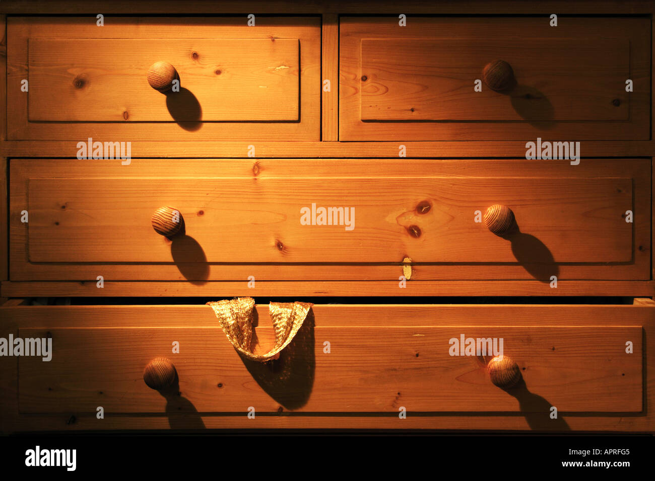 Pine wood draws hi-res stock photography and images - Alamy