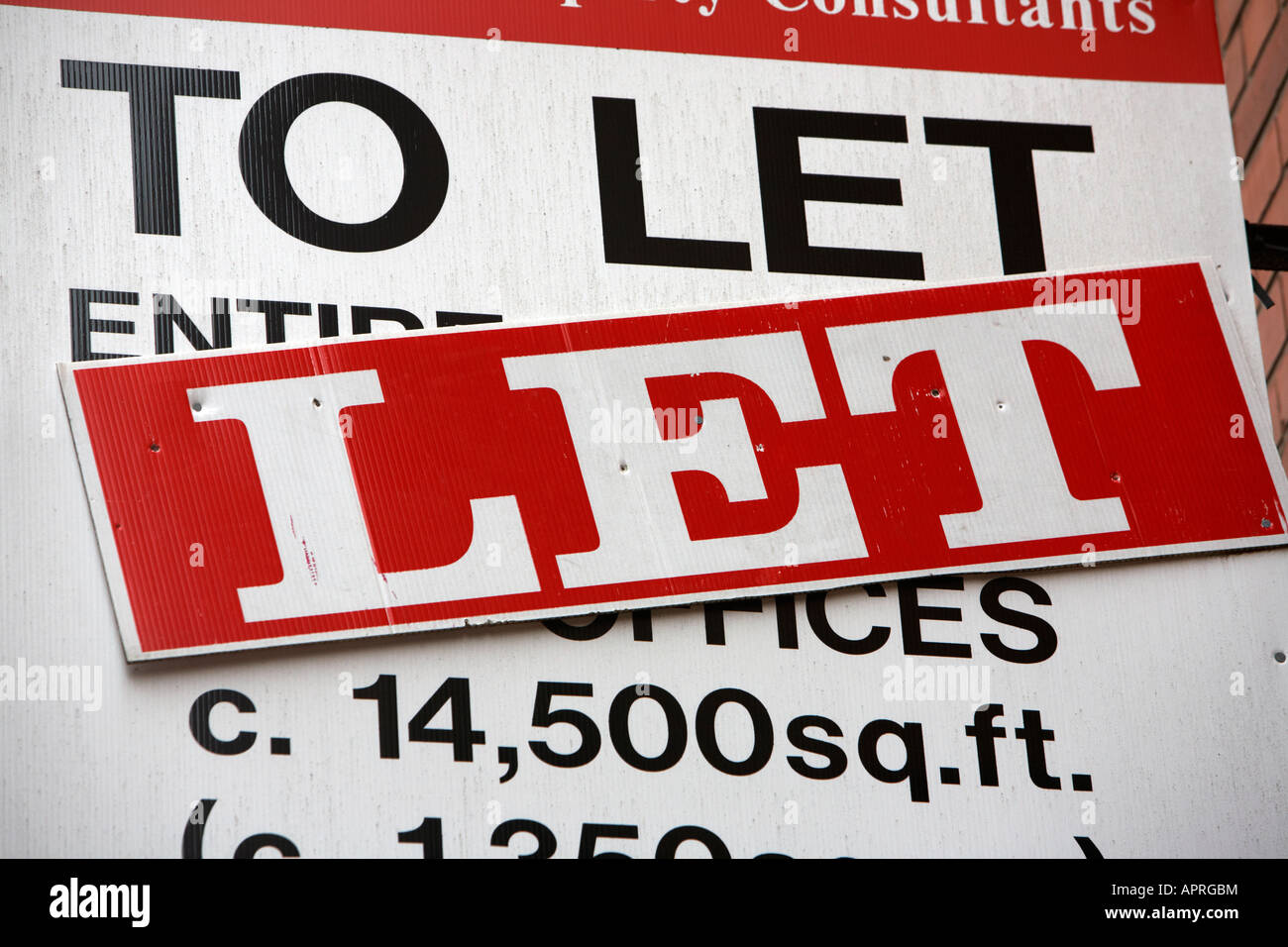 Northern ireland estate agents sign hi-res stock photography and images ...