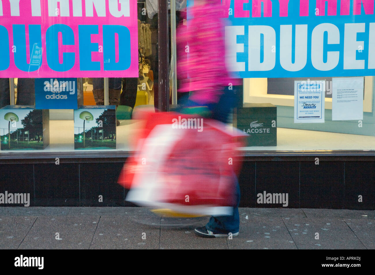 Jodi Anne (MR) with Reduced Items, Retail shops, shoppers, shopping ...