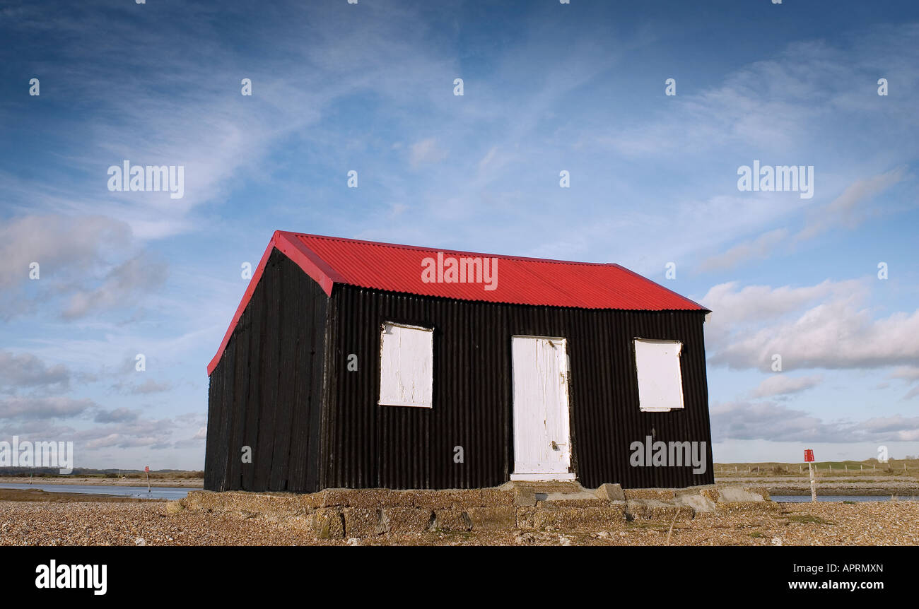 Shed by the beach hi-res stock photography and images - Alamy