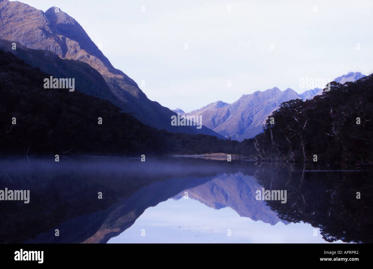 Lake howden hut lake howden hut hi-res stock photography and images - Alamy