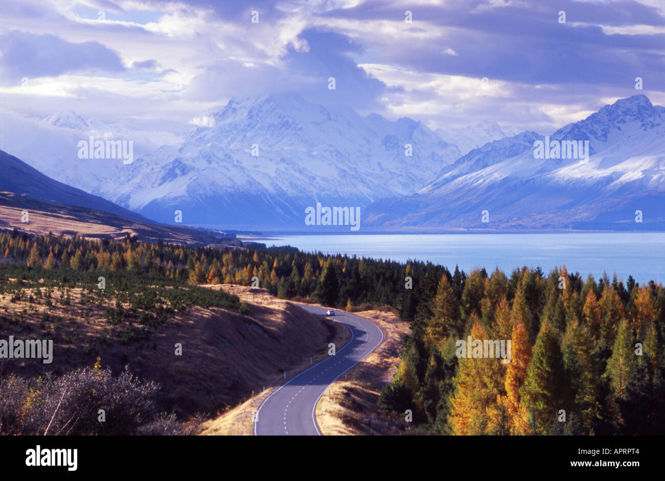The Road to Mount Cook Aoraki South Island New Zealand Stock Photo - Alamy