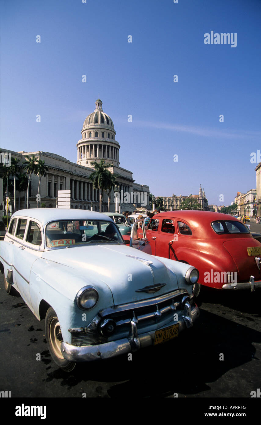 caribbean cuba havana two classic vintage cars Stock Photo - Alamy