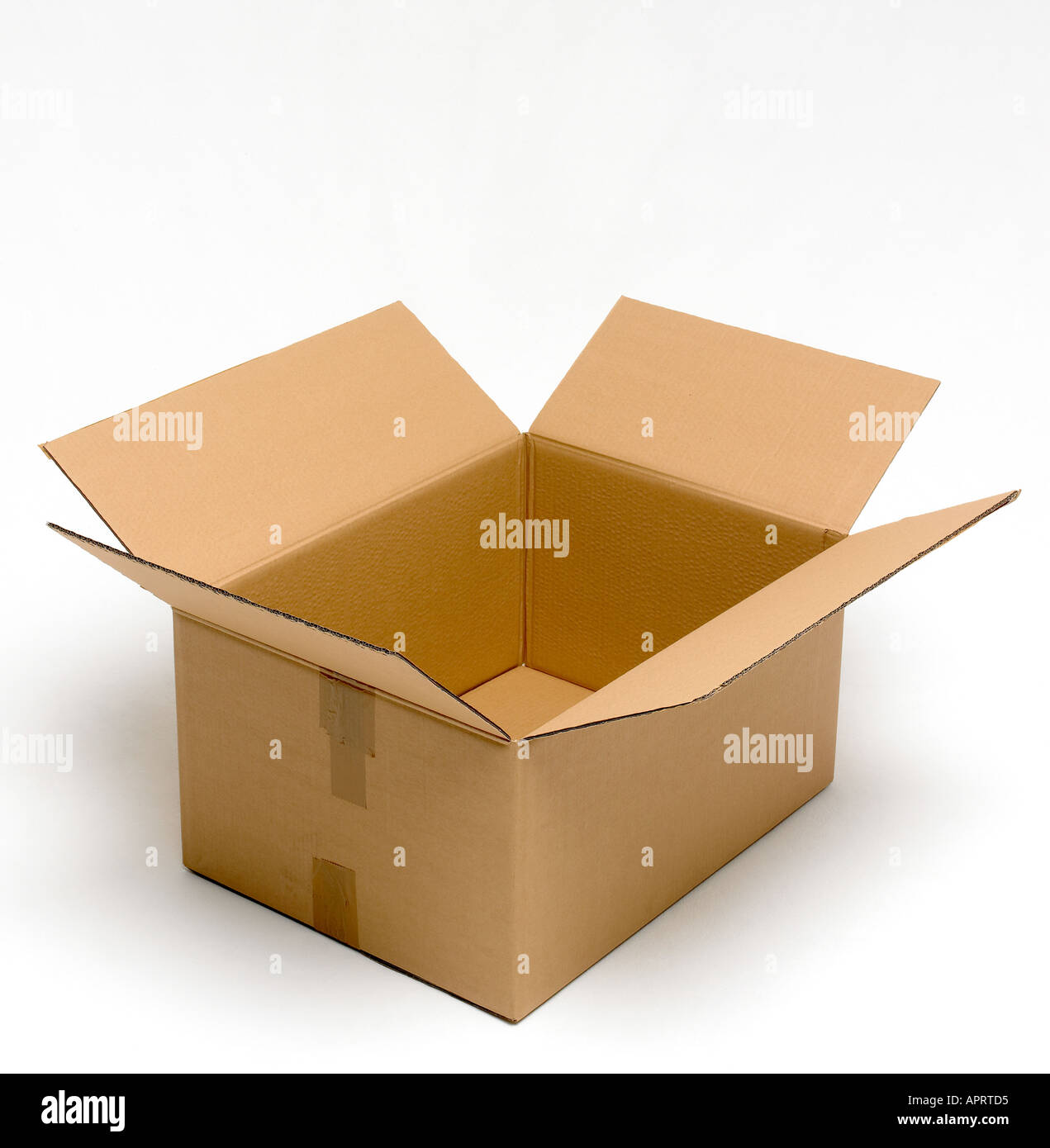 Over seas courier hi-res stock photography and images - Alamy