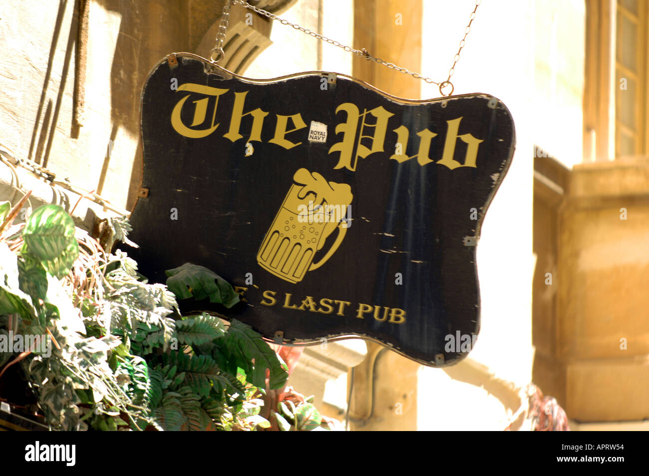 Valletta pub oliver reed died hi-res stock photography and images - Alamy