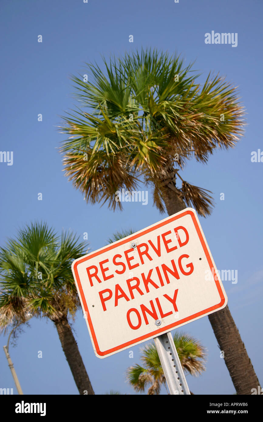 White only sign america hi-res stock photography and images - Alamy