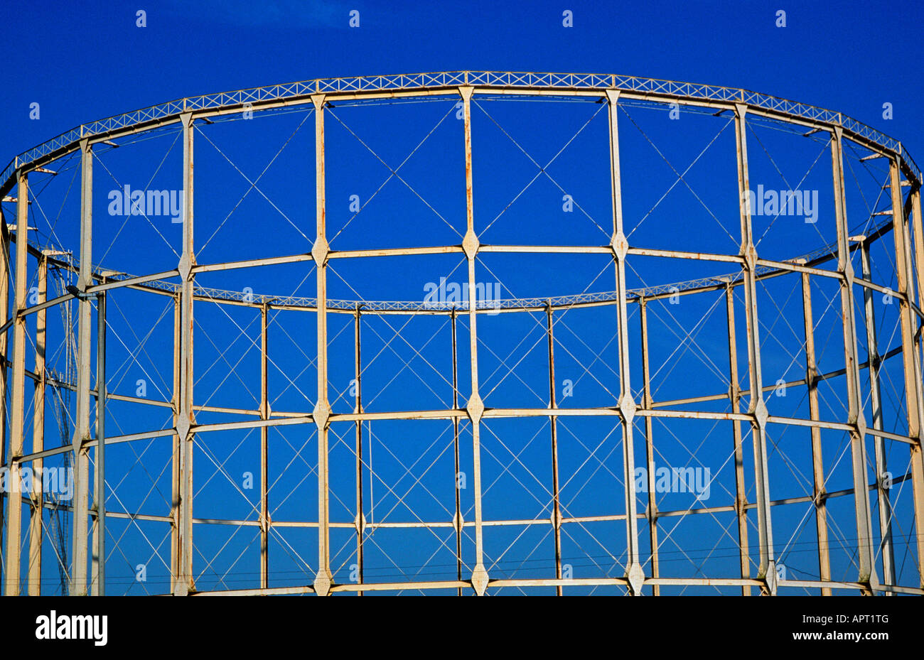 Gasometer framework hi-res stock photography and images - Alamy
