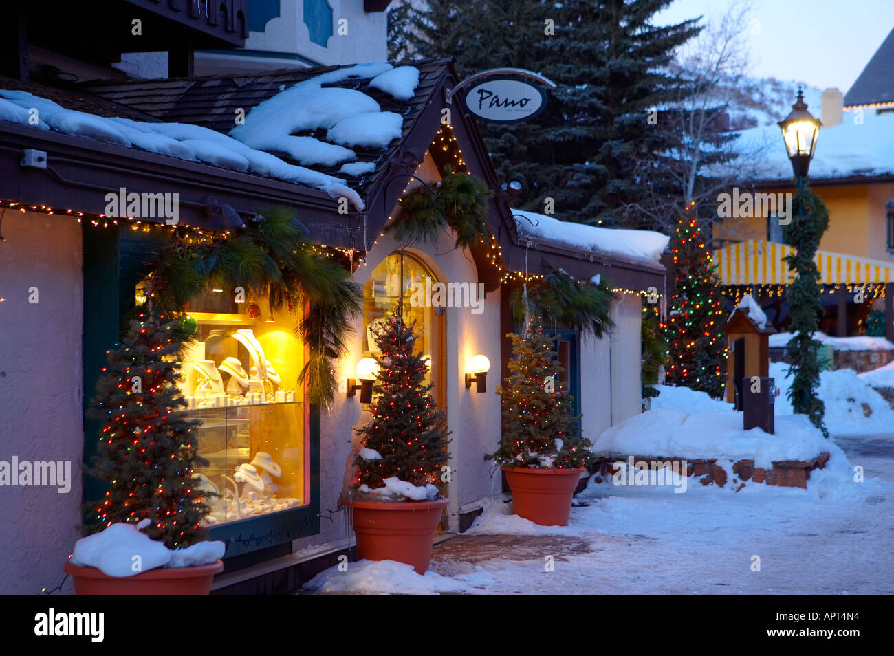 Winter Scene in Vail Village Colorado USA Stock Photo - Alamy