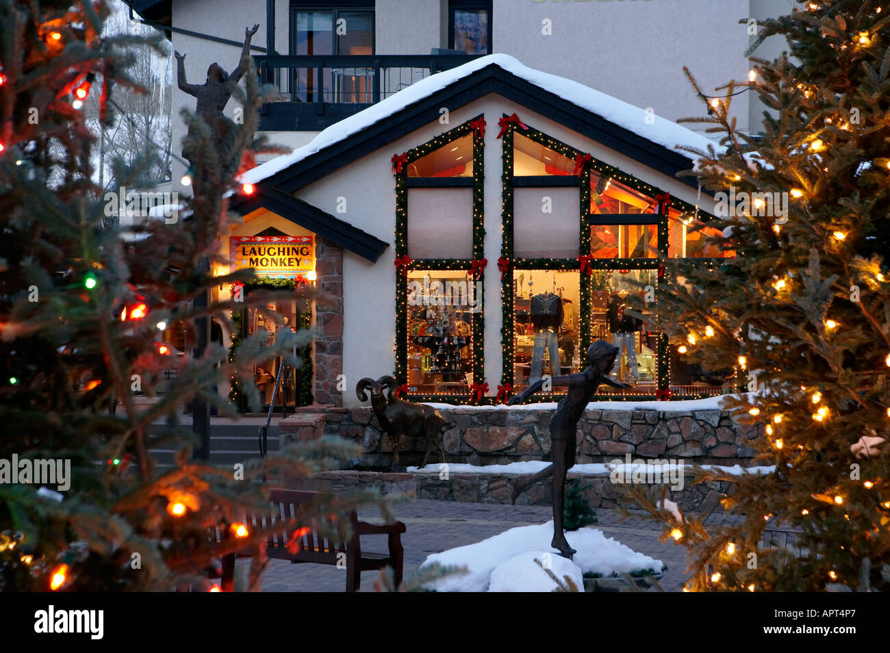 Vail colorado alpine village hi-res stock photography and images - Alamy