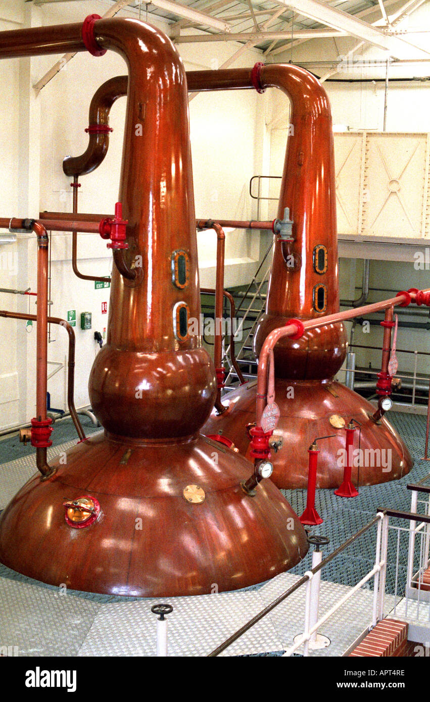 Scotland Whiskey Distillery Stills Tallisker Skye Stock Photo - Alamy