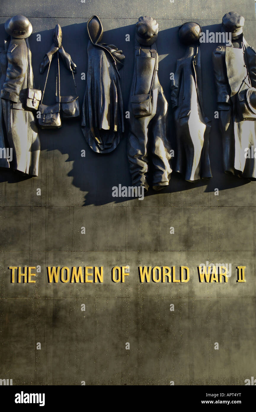 Women of world war ii hi-res stock photography and images - Alamy