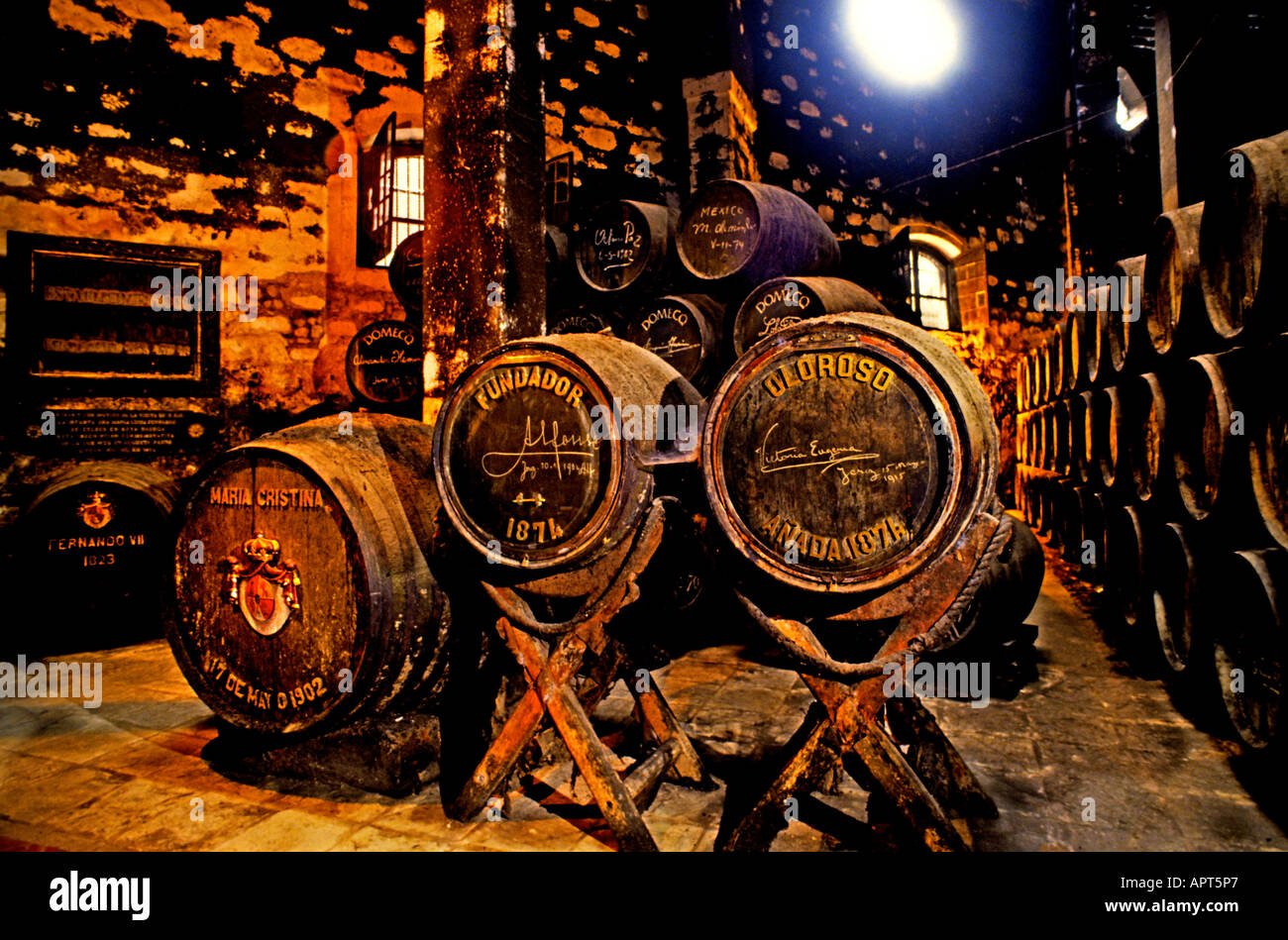 Sherry cask hi-res stock photography and images - Alamy
