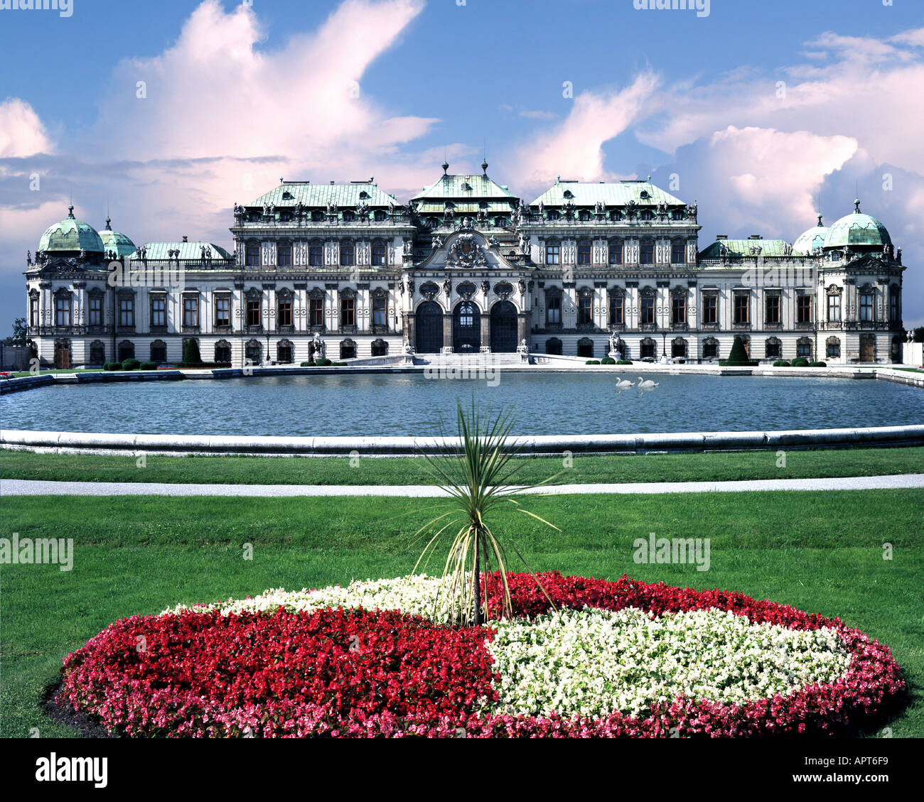 AT - VIENNA: Belvedere Palace and Gardens Stock Photo - Alamy
