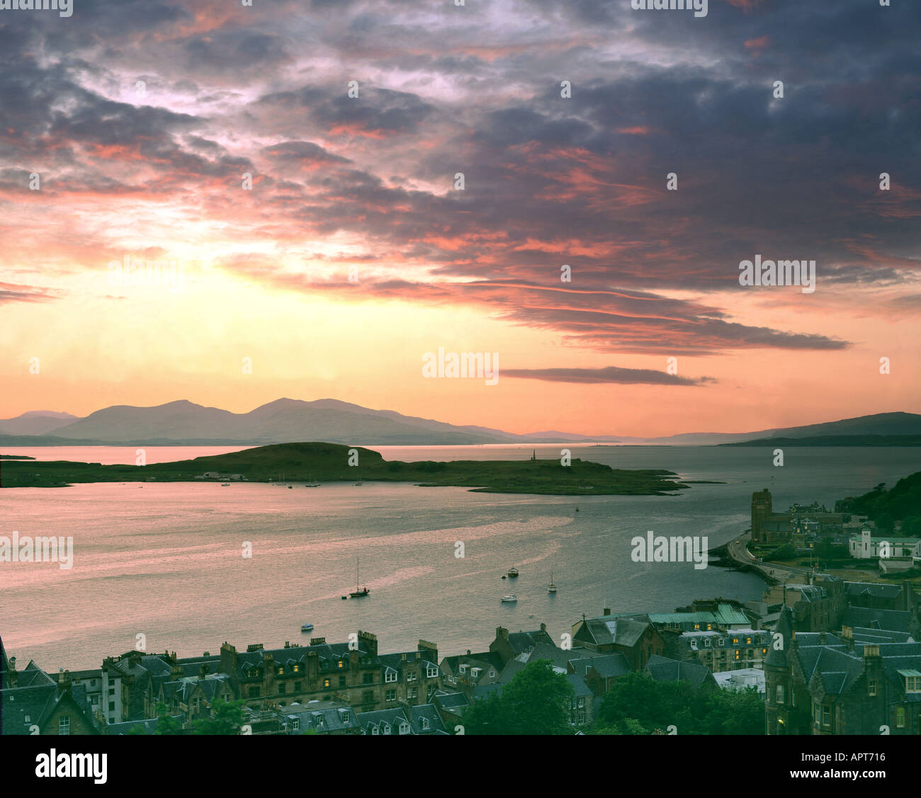 Scenic scottish coastal location hi-res stock photography and images ...
