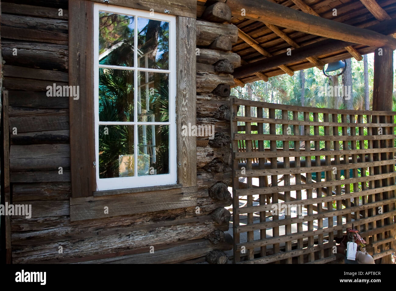 Late 19th-century log cabin Stock Photo - Alamy