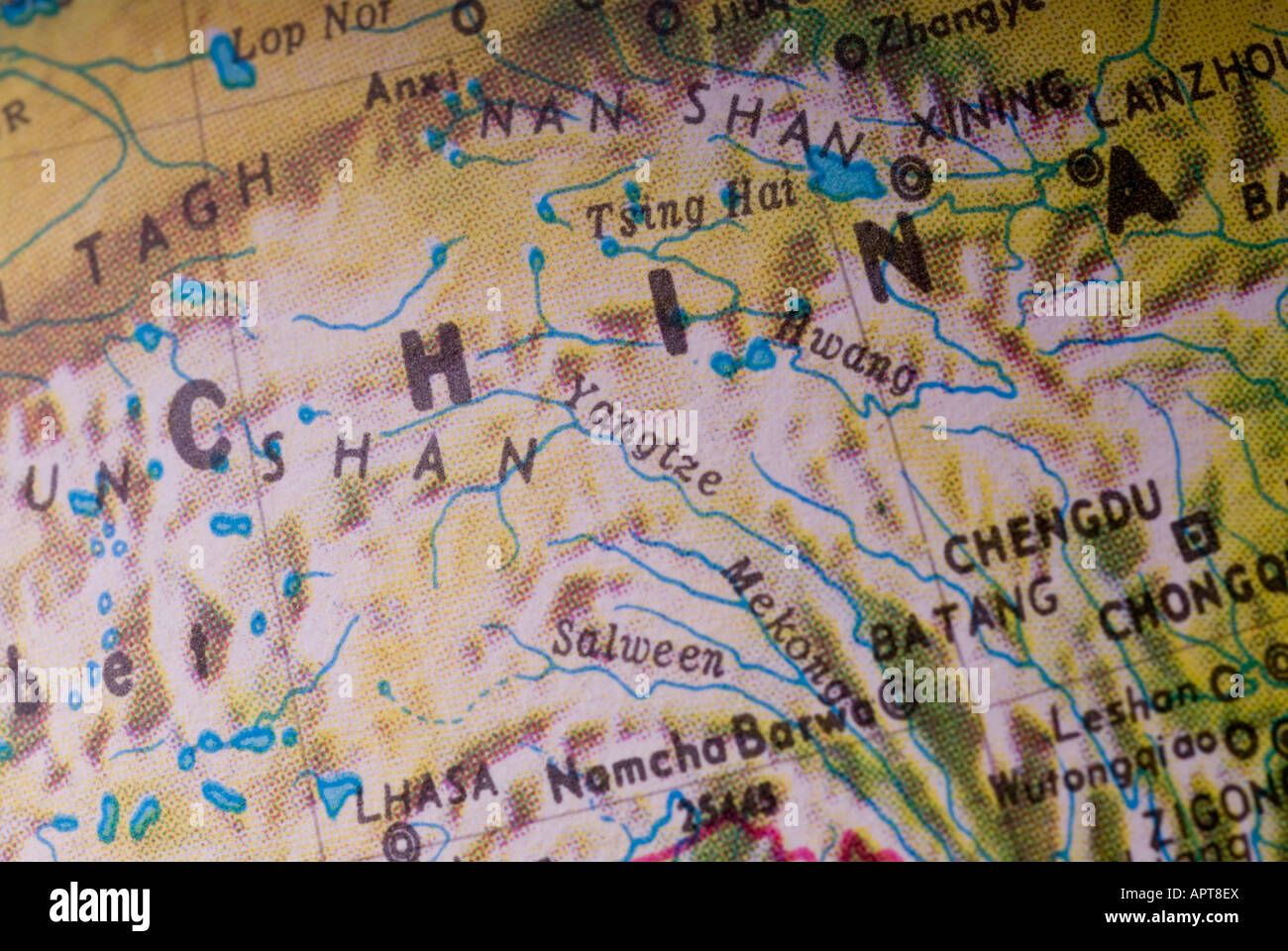 Population map of china hi-res stock photography and images - Alamy
