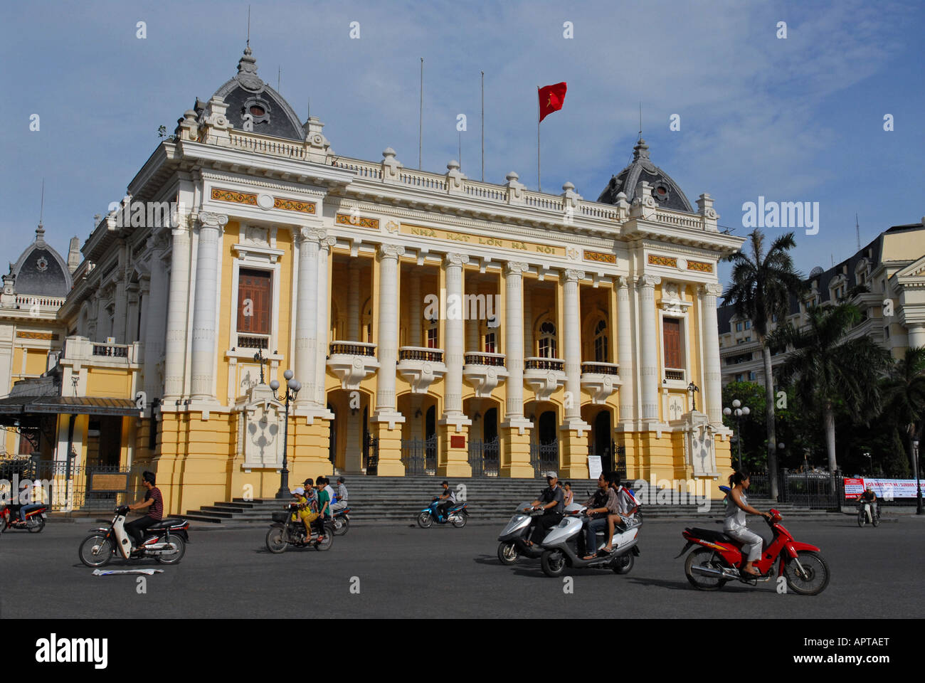 Hanoi Opera Vietnam Stock Photo - Alamy
