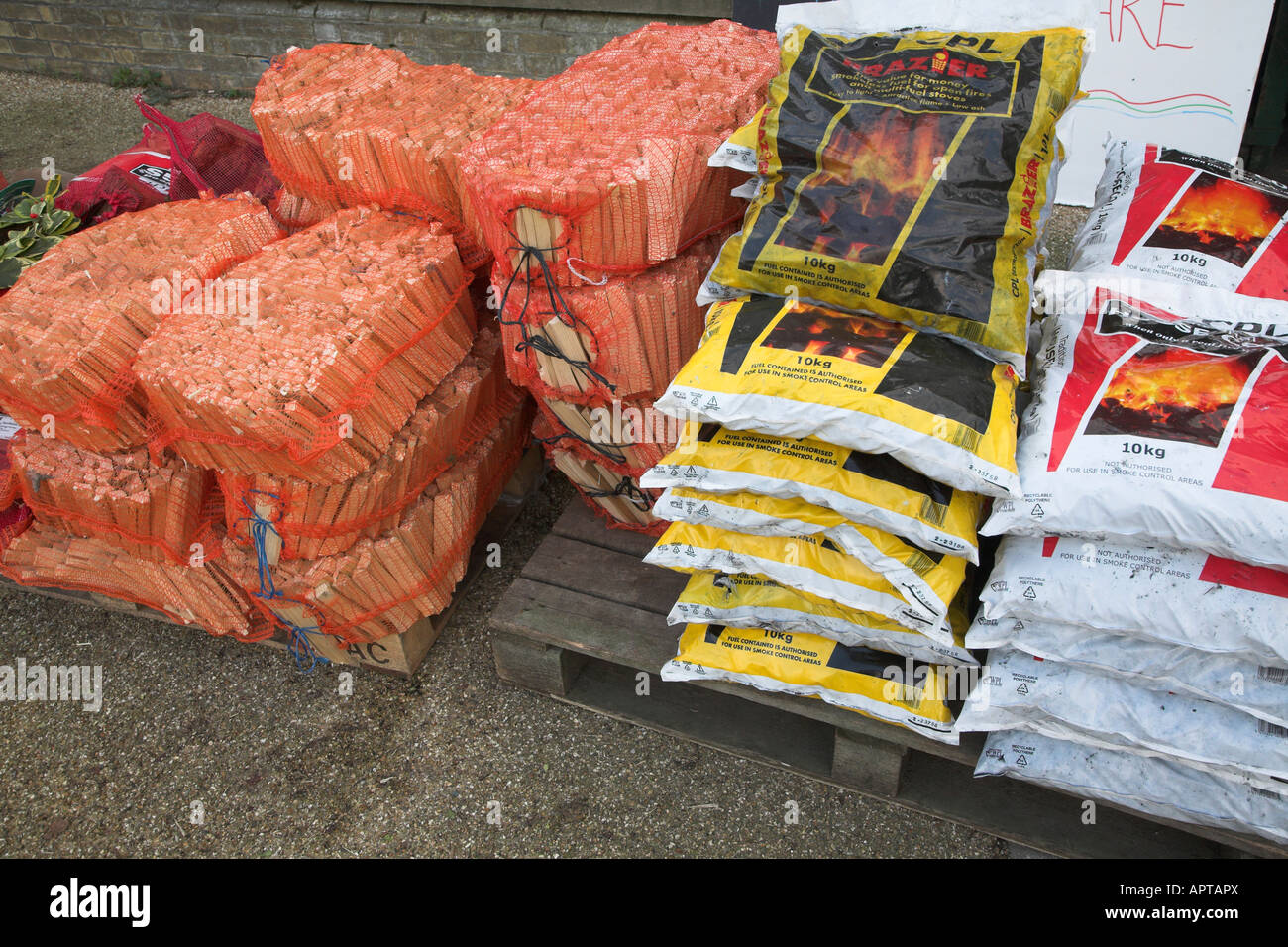 Coal bags hi-res stock photography and images - Alamy