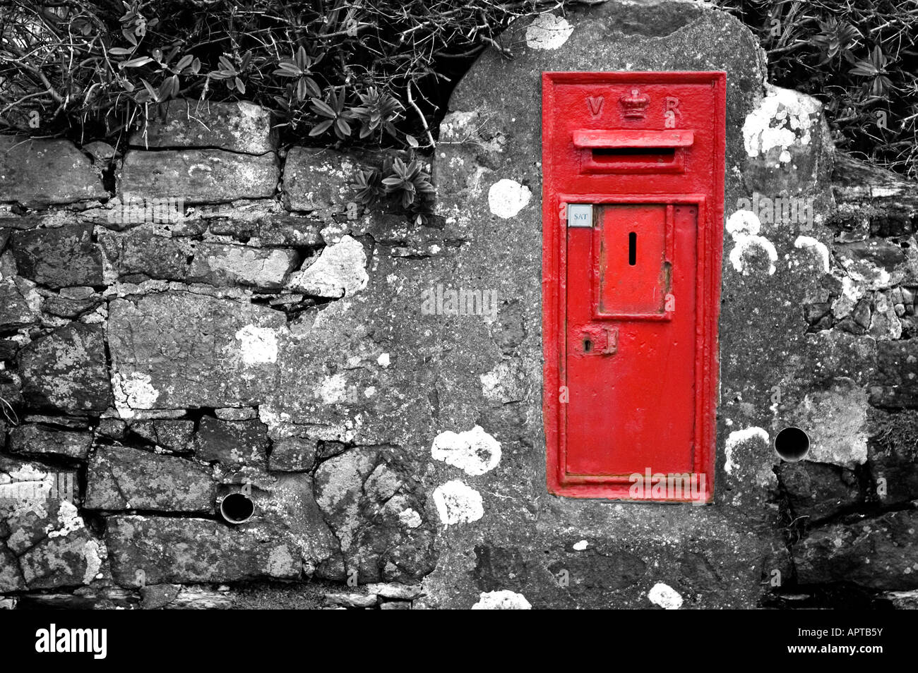 Vr post box hi-res stock photography and images - Alamy