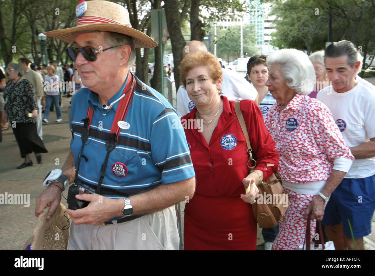 Tra rally hi-res stock photography and images - Alamy