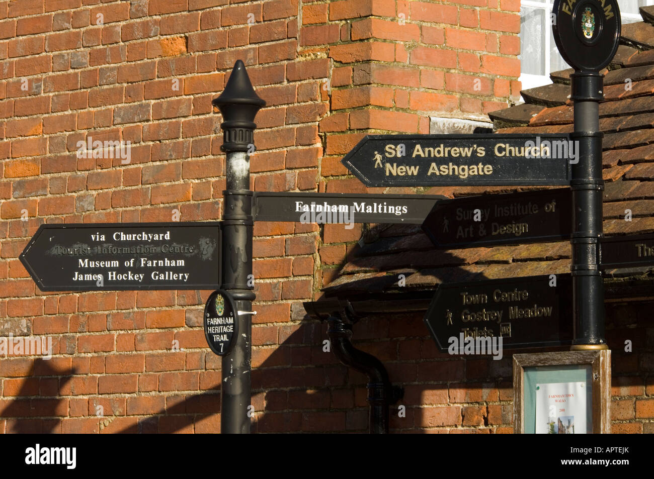 Direction signs Farnham Surrey Stock Photo - Alamy