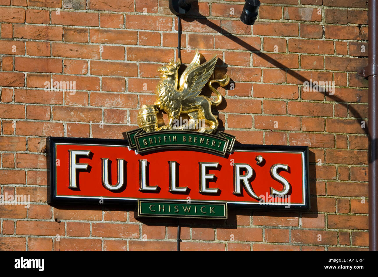 Fullers brewery hi-res stock photography and images - Alamy