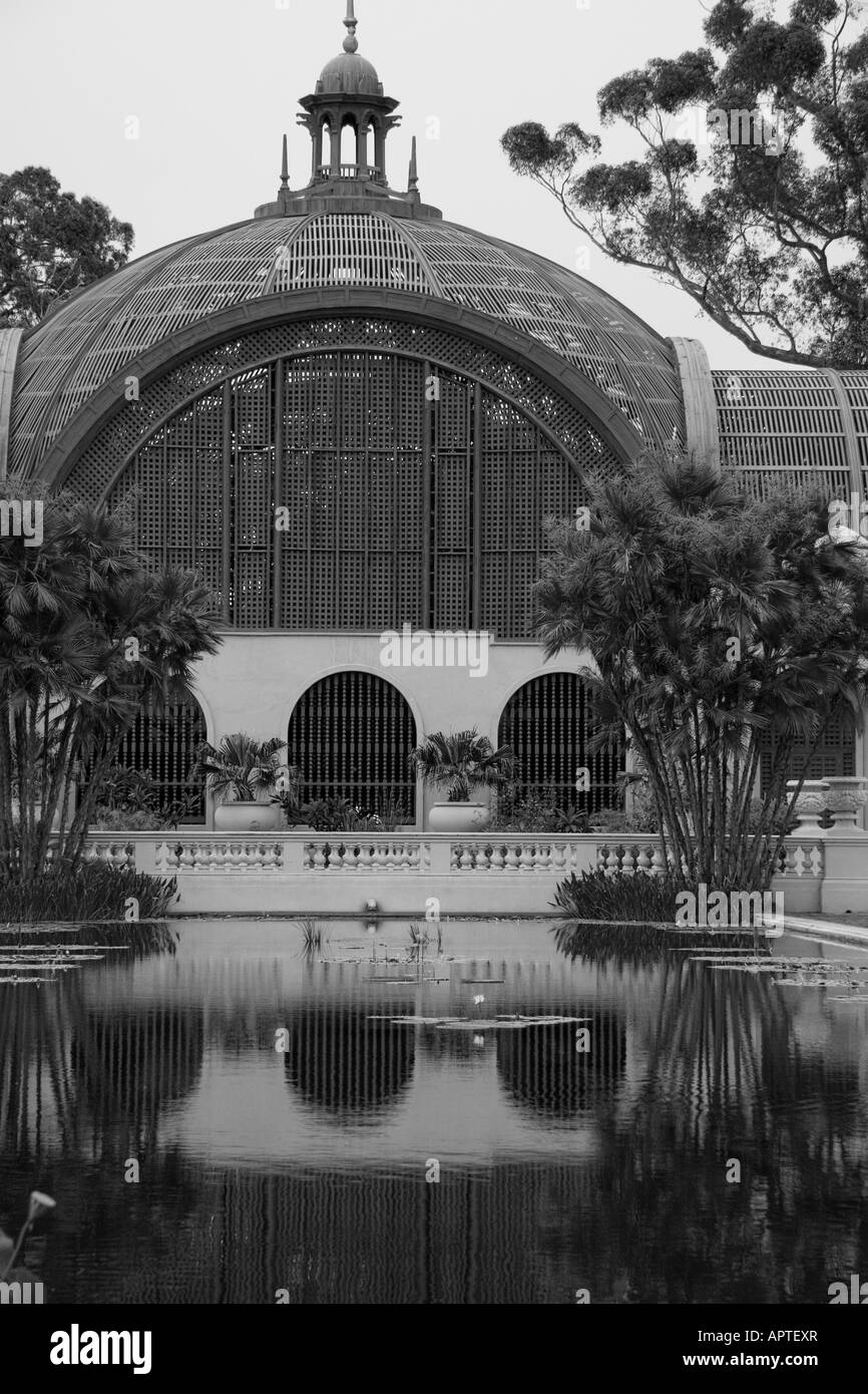 Botanical building in Balboa park, San Diego Stock Photo - Alamy