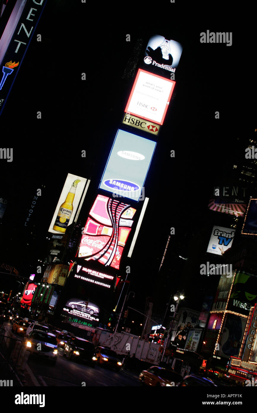 New york times square ads prudential hi-res stock photography and ...