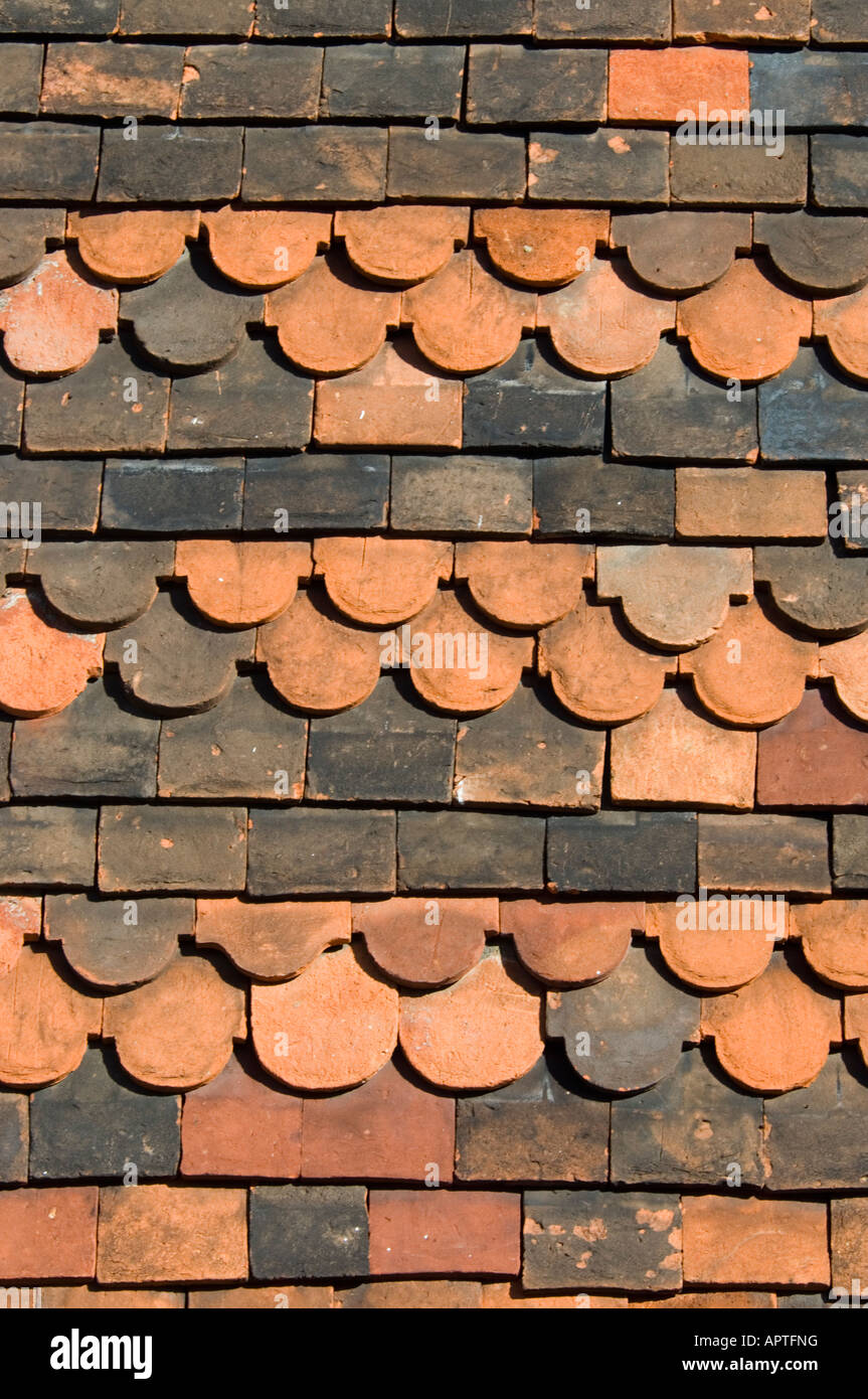 Hung tile wall hi-res stock photography and images - Alamy