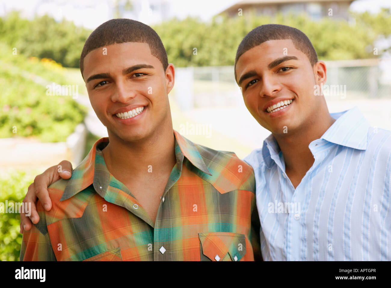 African american adult brothers hi-res stock photography and images - Alamy