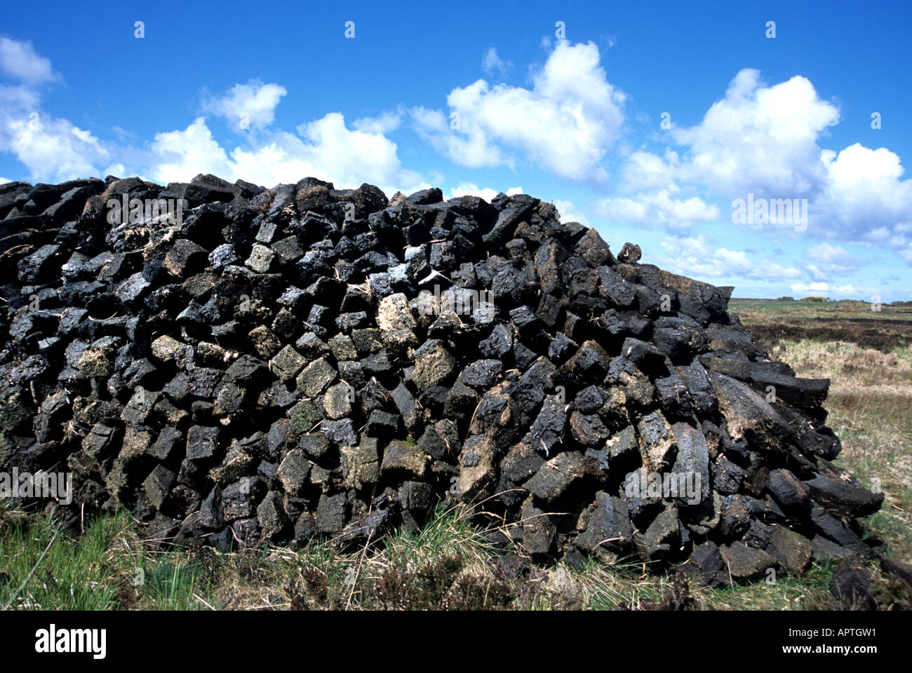 Scottish peat hi-res stock photography and images - Alamy