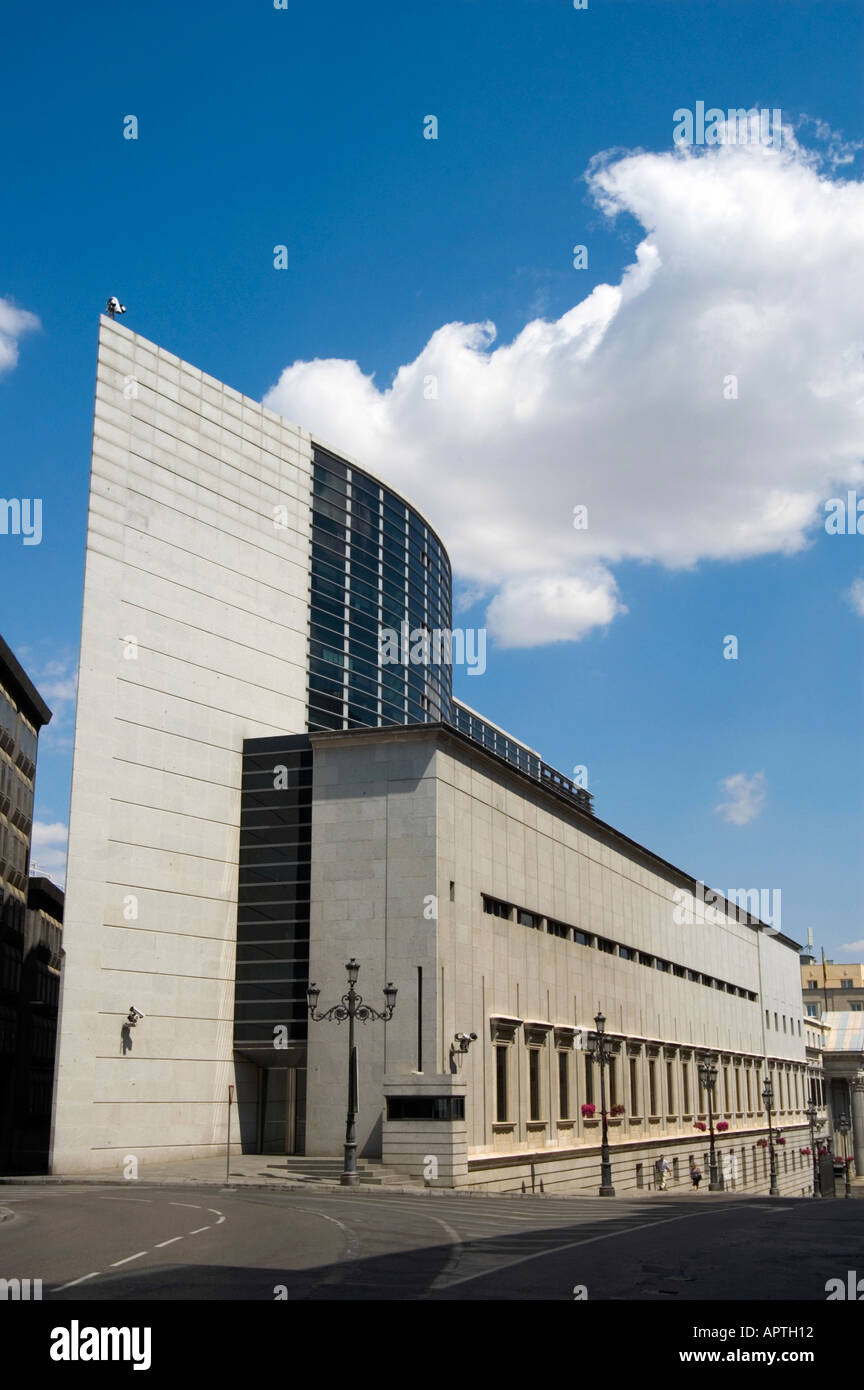 Modern extension of the Spanish parliament building Congresso de los ...