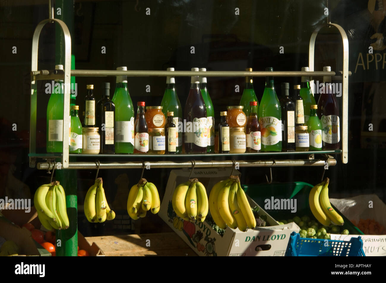 Farnham Surrey Shops High Resolution Stock Photography and Images - Alamy