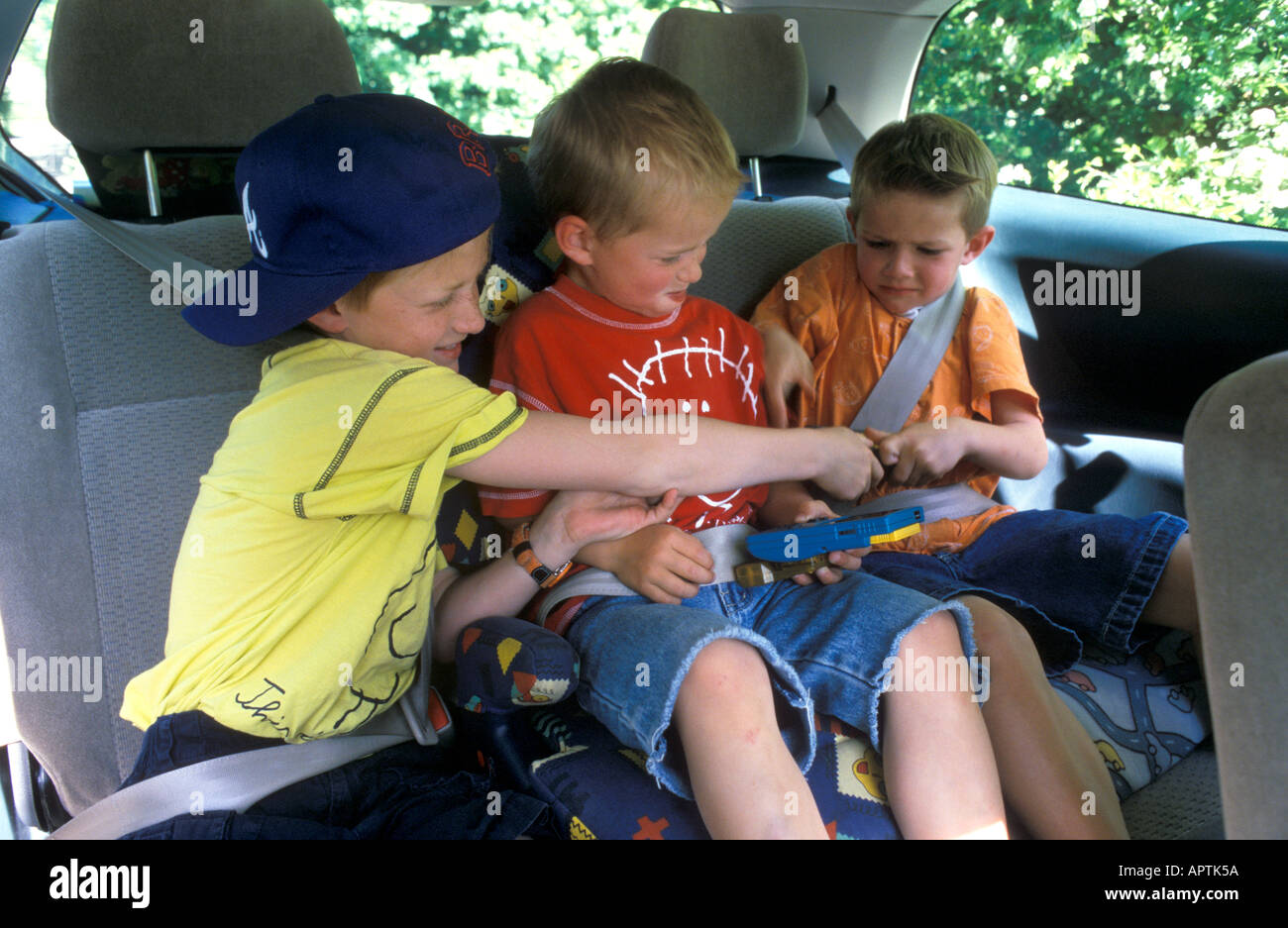 Children fighting car hi-res stock photography and images - Alamy