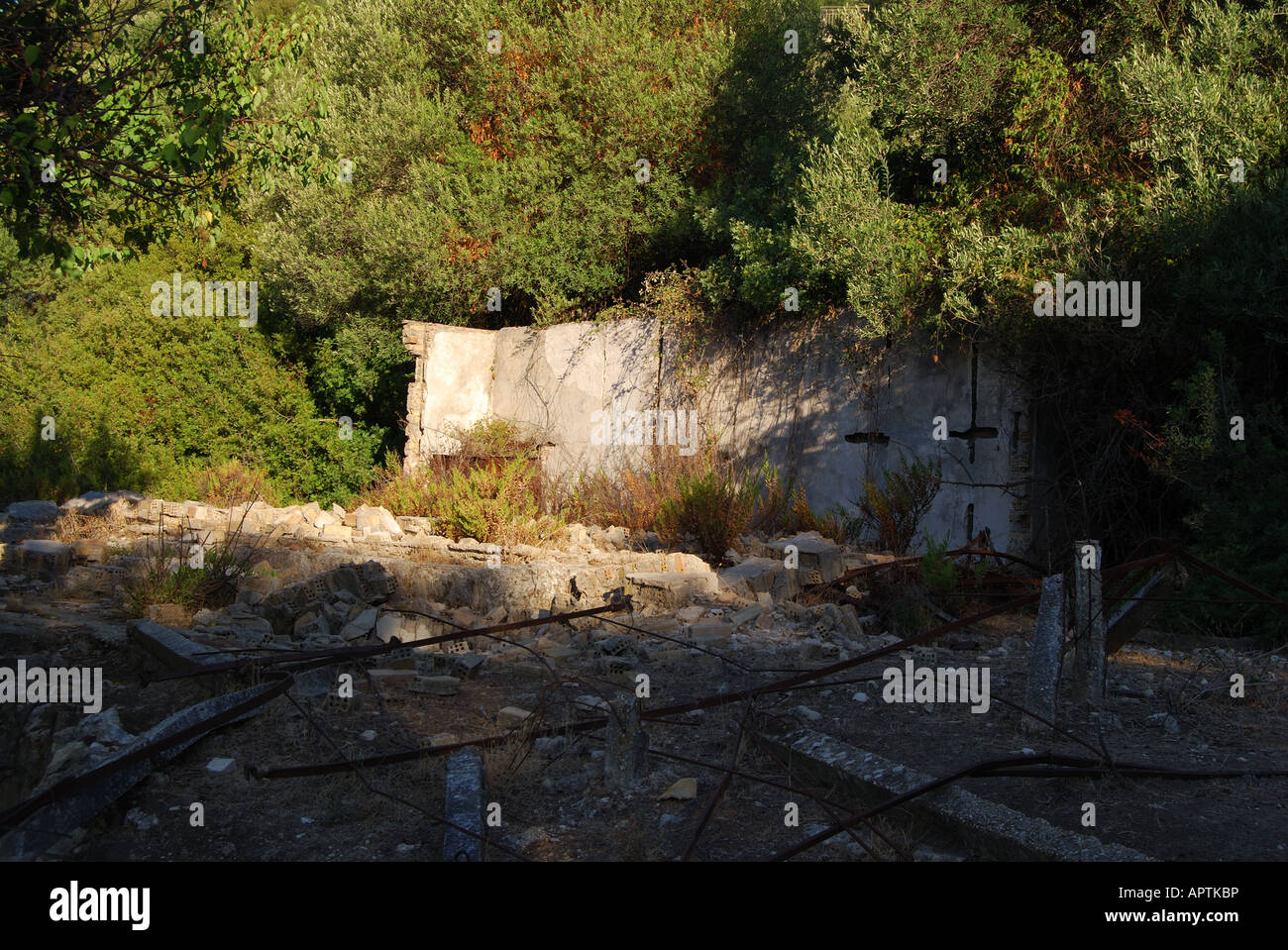 House number 104 hi-res stock photography and images - Alamy