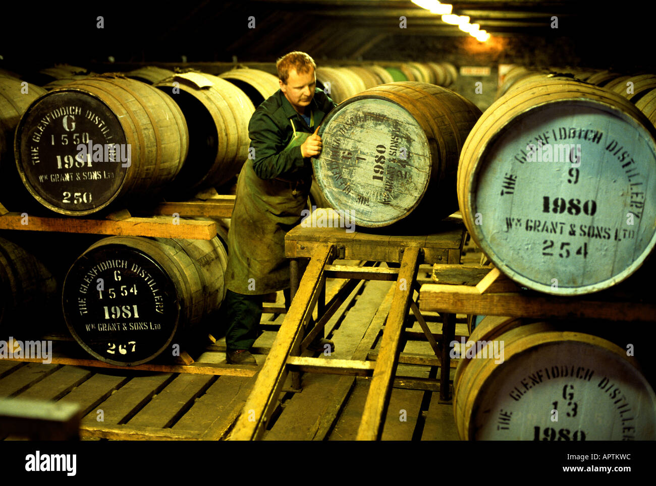 Scotland Whisky Distillery Stills Glennfiddich Stock Photo - Alamy