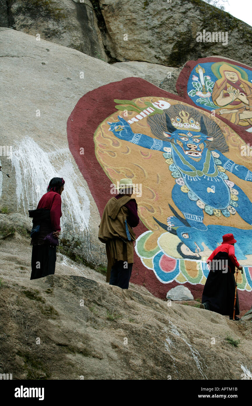 Lhasa tibet woman sera hi-res stock photography and images - Alamy
