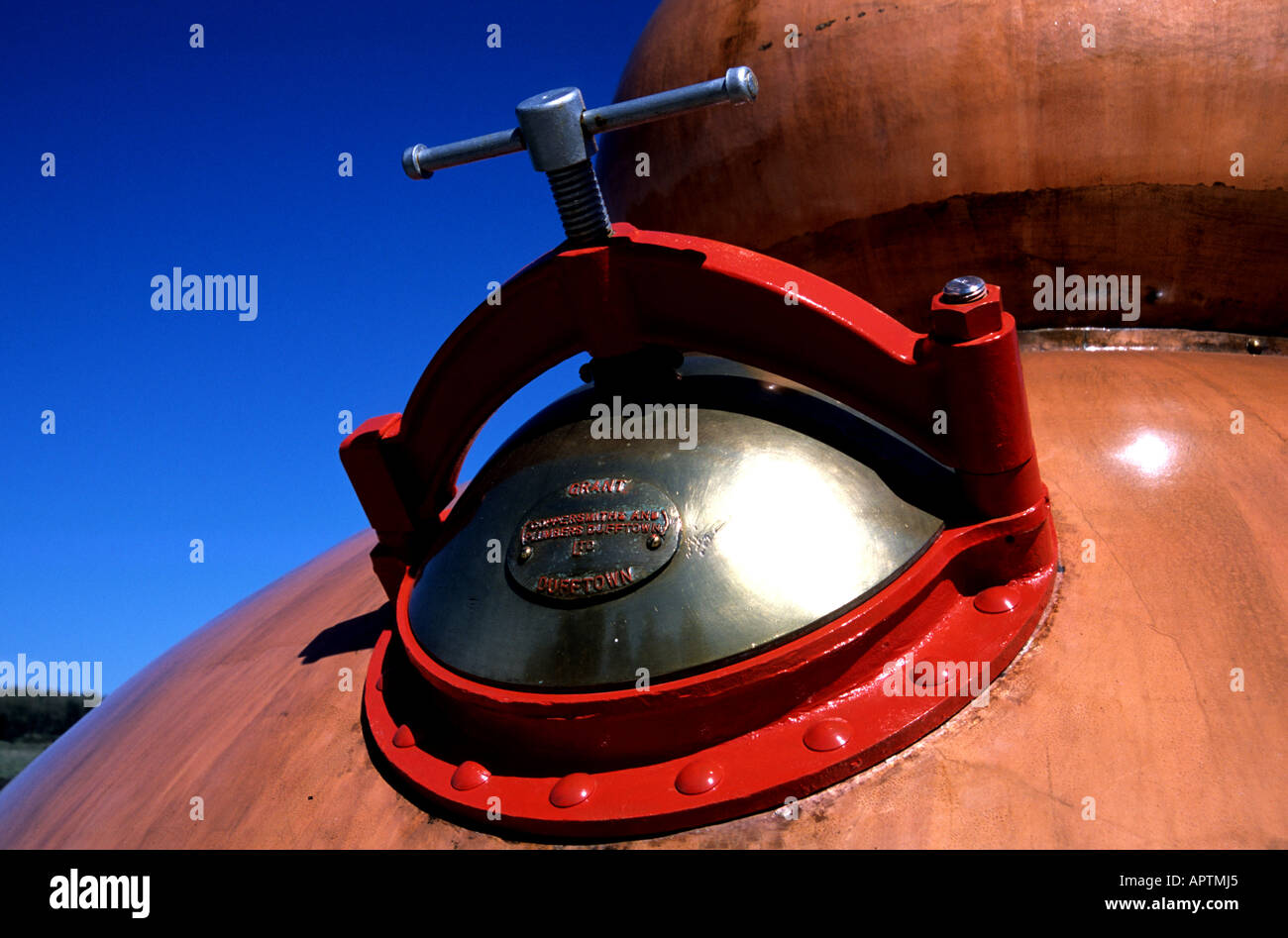 Scotland Whiskey Distillery Stills Glenfarclas Stock Photo - Alamy