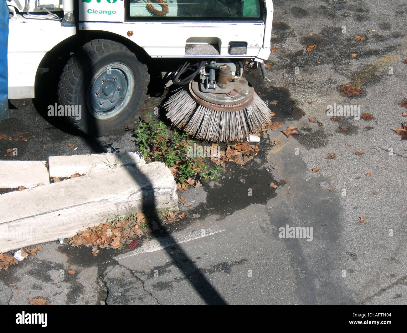 road sweeper cleaner mobile van unit Stock Photo - Alamy
