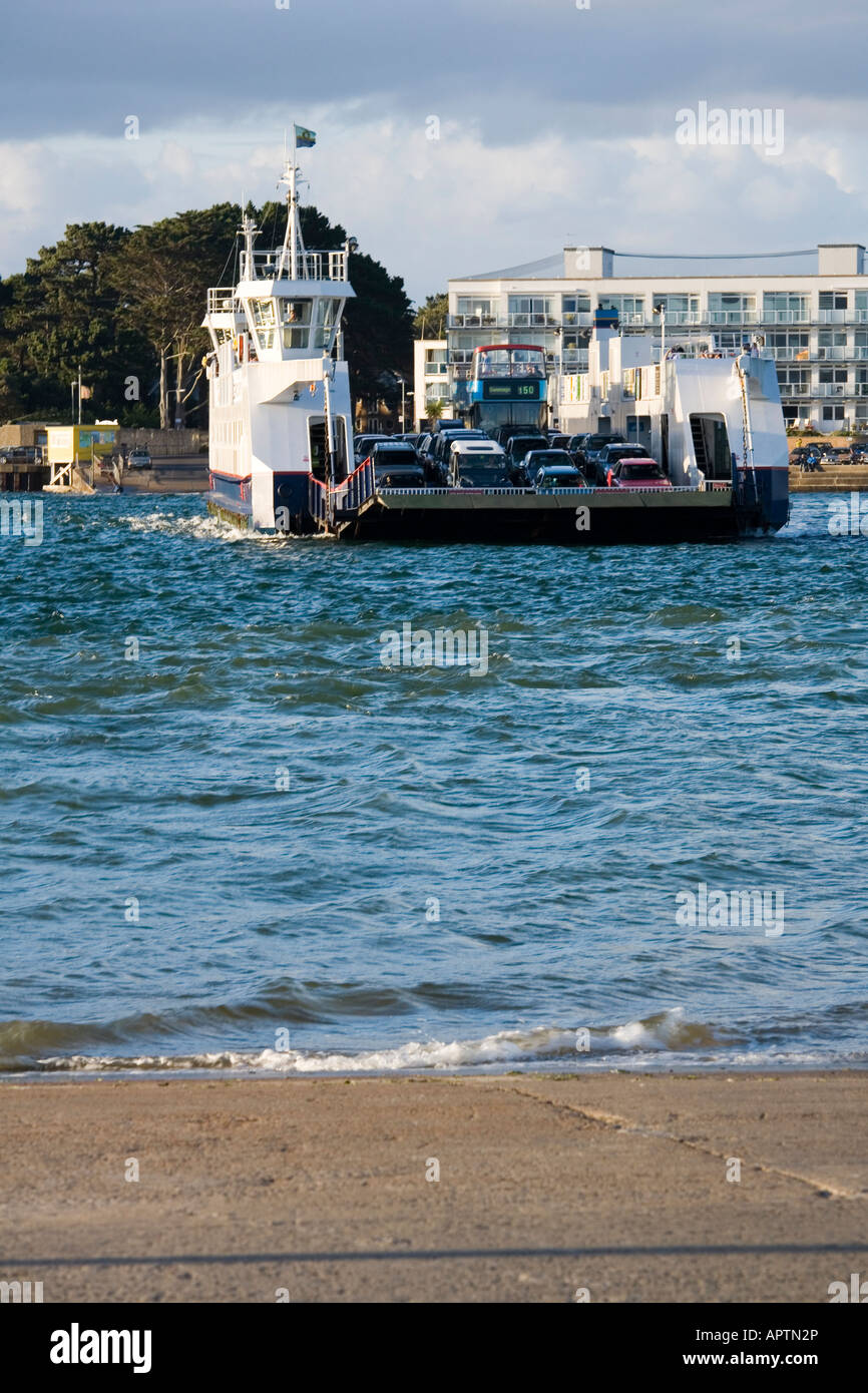 Sandbanks chain ferry shell bay hi-res stock photography and images - Alamy