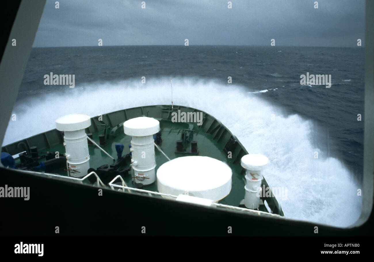 Stormy sea ship hi-res stock photography and images - Alamy