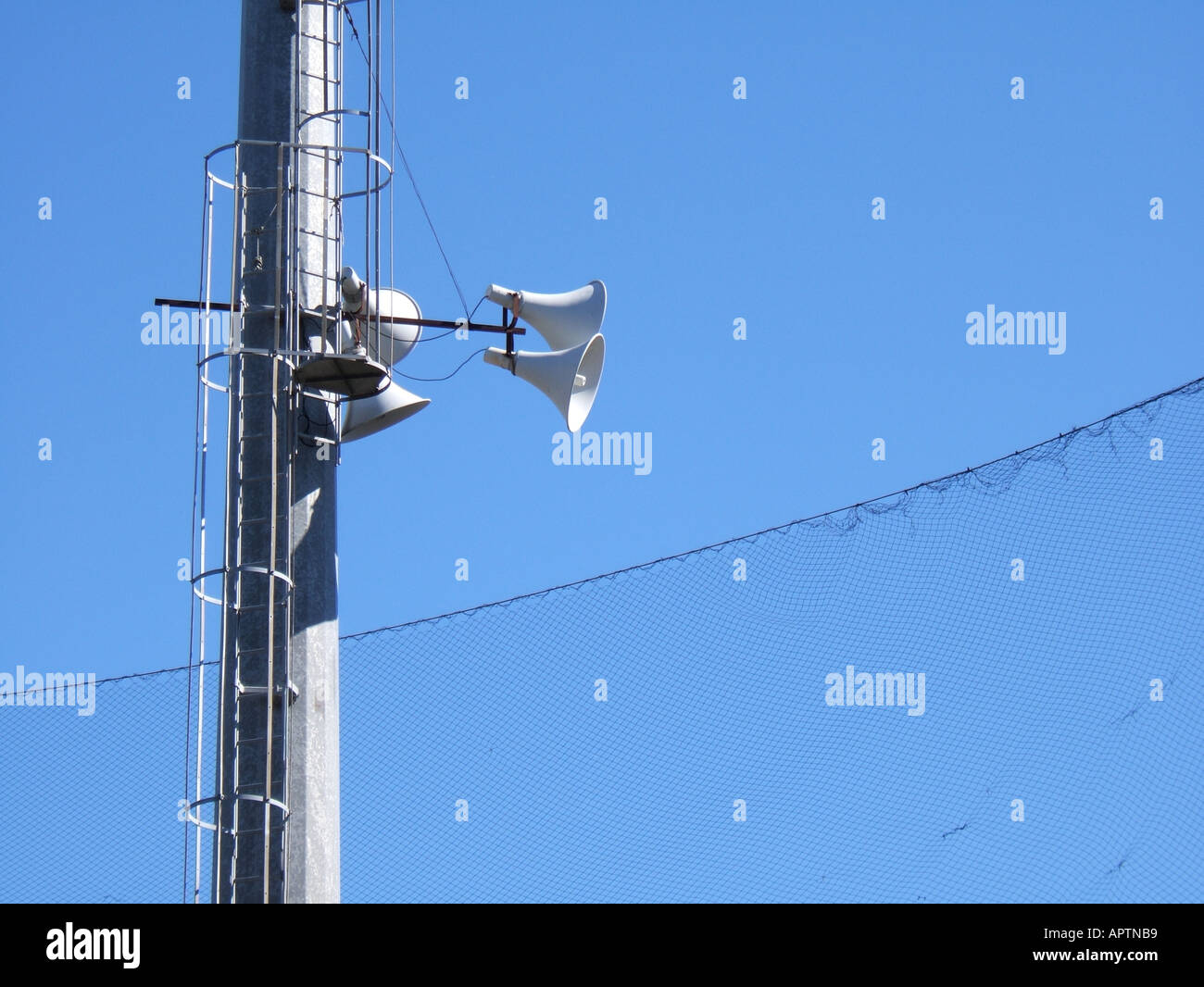 Stadium speaker system hi-res stock photography and images - Alamy