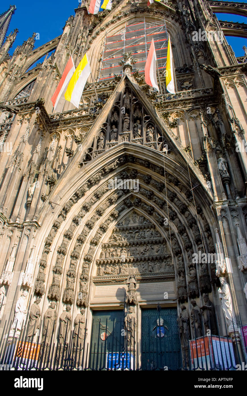 Dom cathedral in cologne germany hi-res stock photography and images ...