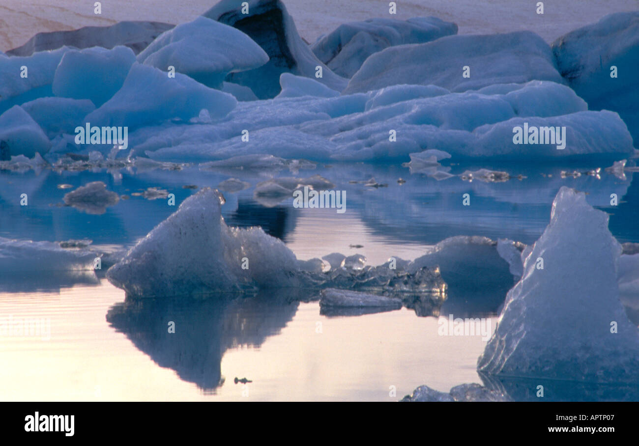 Light blue iceberg hi-res stock photography and images - Alamy