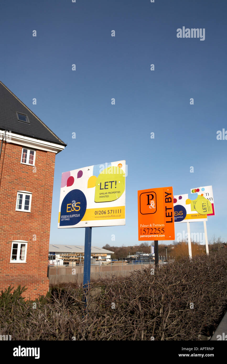 UK House Flat Apartment Let signs Stock Photo - Alamy