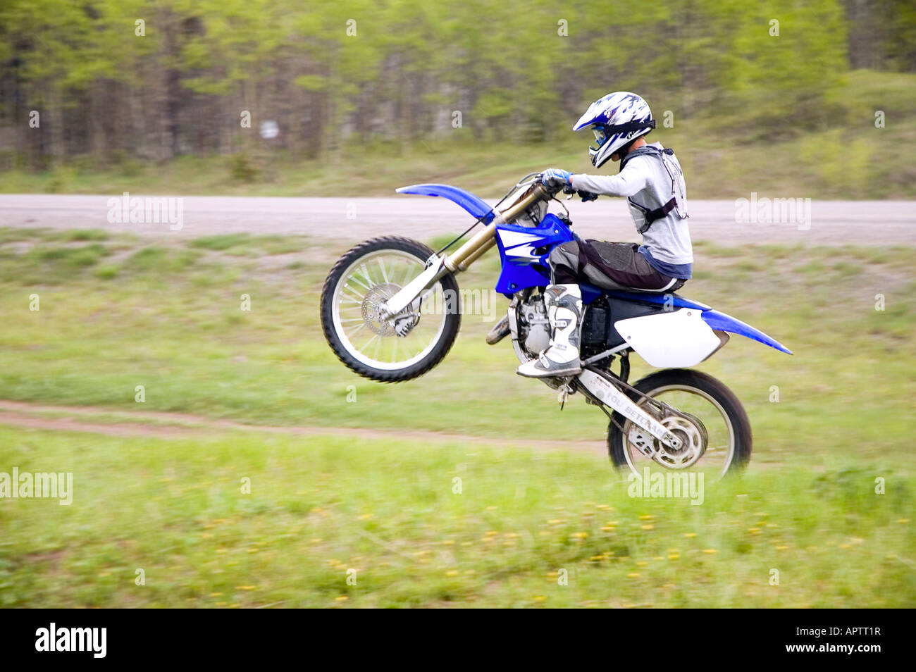 Popping a wheely hi-res stock photography and images - Alamy