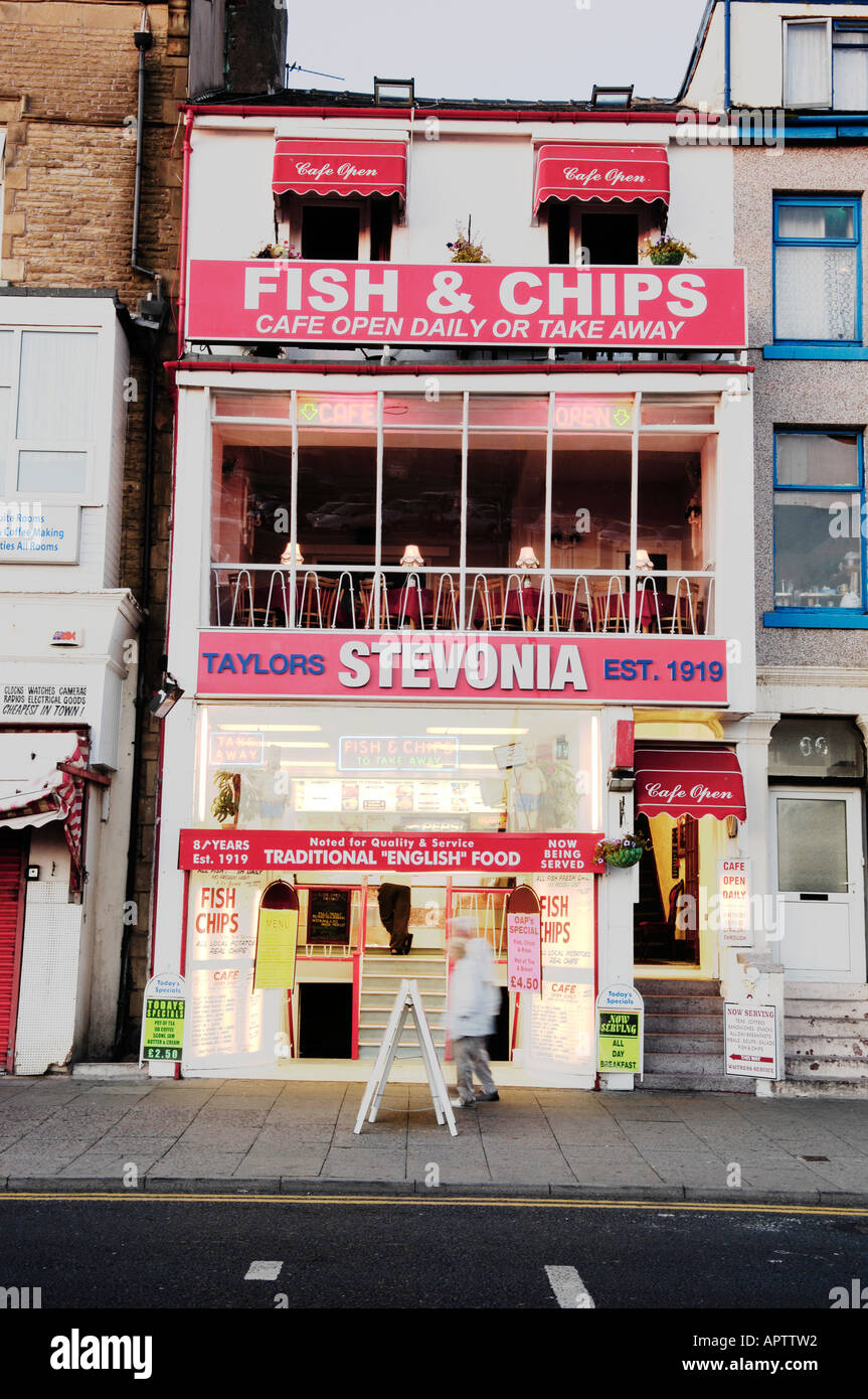 Traditional fish and chip shop Stock Photo - Alamy