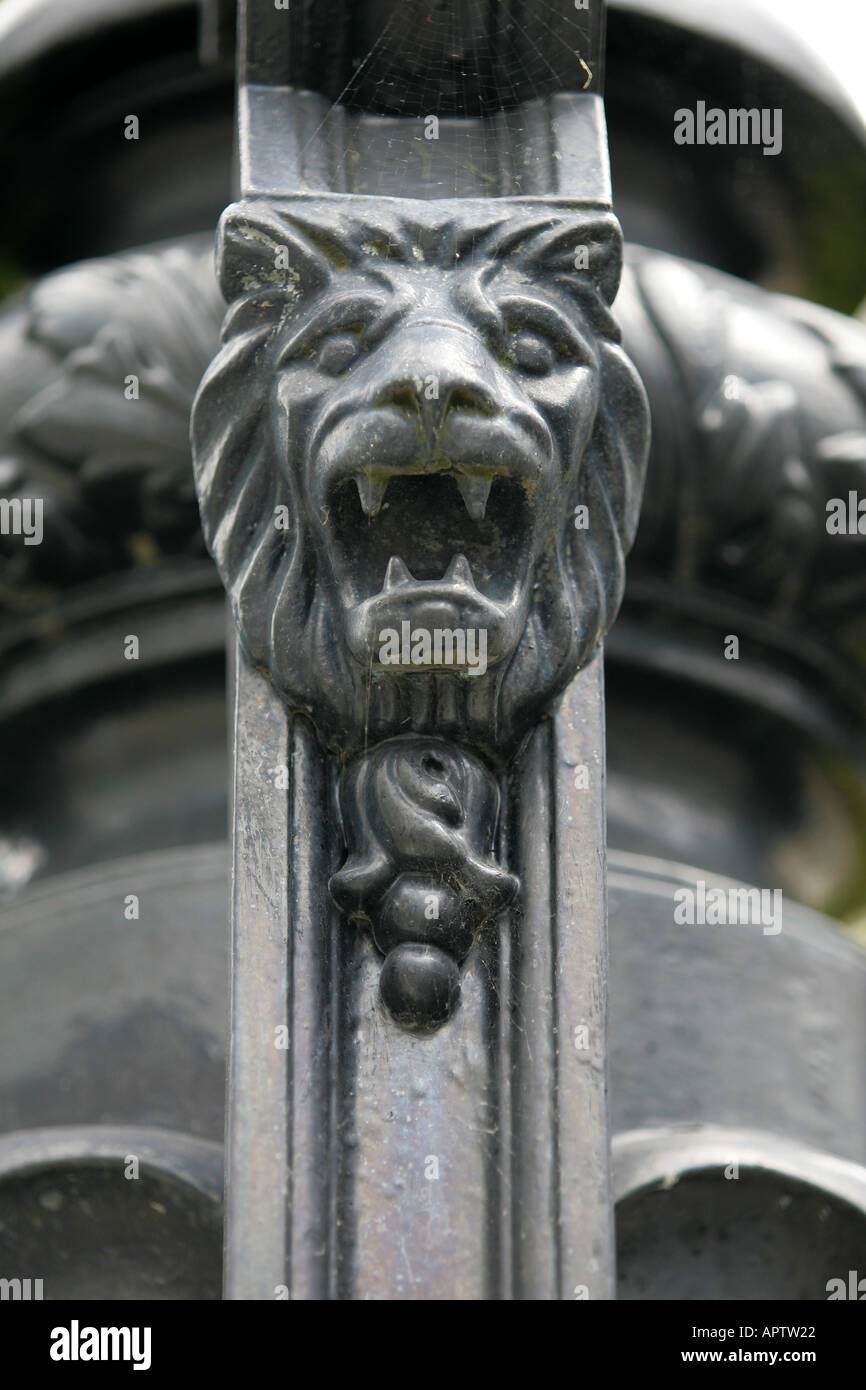 Courthouse courts belfast hi-res stock photography and images - Alamy